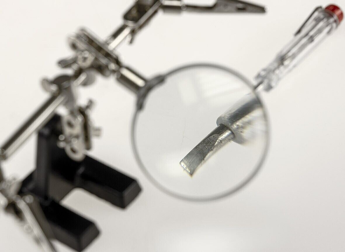 Löthilfe Dritte Hand mit Lupe Halterung idealer Helfer beim Basteln u ...